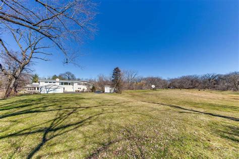 15463 W Oak Spring Road Libertyville Il 60048 Mls 11997318 Properties Chicagoland