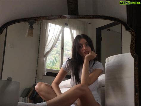 Bebe Bettencourt Wiki Biography Age Gallery Spouse And More