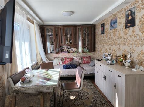 იყიდება ოთახნახევრიანი მშვიდობის გამზირზე შენი სახლის სააგენტო