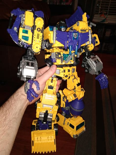 Hello Heres Devastator Papercraft Model Rtransformers