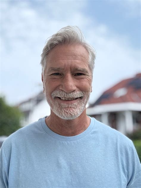 Showcast Model Agency Silver Models