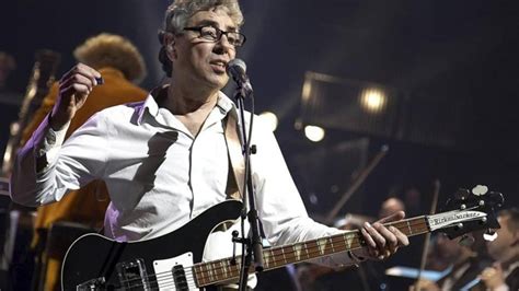 Graham Gouldman Co Lead Singer Of Hit British Rock Band 10cc Ahead Of