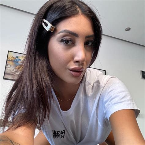 E Tu Cosa Faresti Giselle Caetano