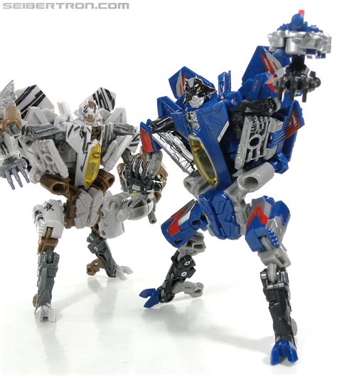 Transformers Dark Of The Moon Thundercracker Toy Gallery Image 123 Of 155