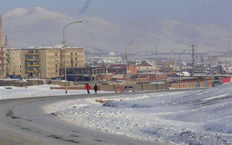 ЦЕГ Налайхад хордсон хүүхдүүдийн зарим нь таталт өгч пульс тогтворгүйтэж сахар нь унасан