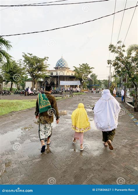 Eid Al Fitr Prayer At The Mosque Editorial Photo