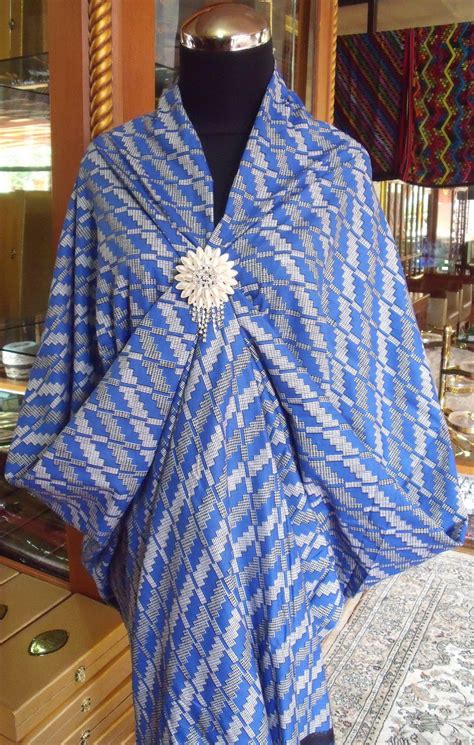 Mutmainah Hotel Bima Batik Khas Bima