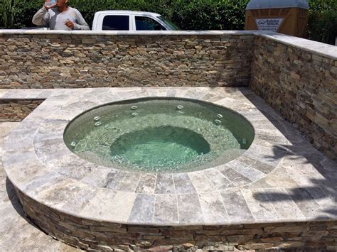 Large Round Fiberglass Inground Spa 9 X 9