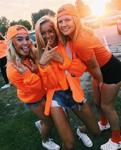 Follow Me On Pinterest Renee 1ves Spirit Week Outfits Football Game