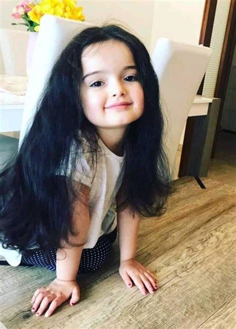 غزل البنات ‎غزل البنات‎ Updated Their Status Facebook