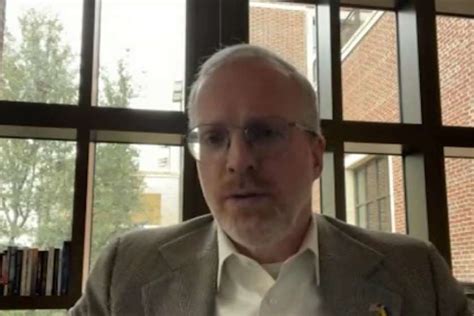 ჯორჯ ბუშის საპრეზიდენტო ცენტრის აღმასრულებელი დირექტორი დევიდ კრამერი ბიძინა ივანიშვილსა და