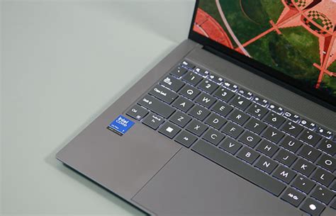 Asus Zenbook Ux Ux Fa Review The Fanless Ultraportable