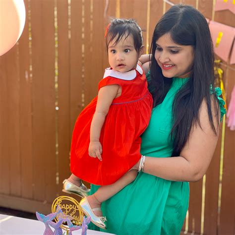 Serving Machine Learning Models Efficiently At Scale At Zillow Zillow Tech Hub