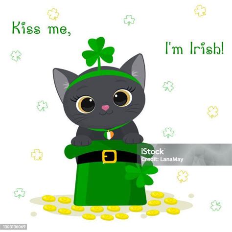성 패트릭의 날 인사말 카드 클로버가 달린 테두리에 귀여운 회색 고양이 녹색 모자 난쟁이 금화에 앉아 만화 스타일 평면 디자인 벡터 일러스트레이션 3월에 대한 스톡 벡터