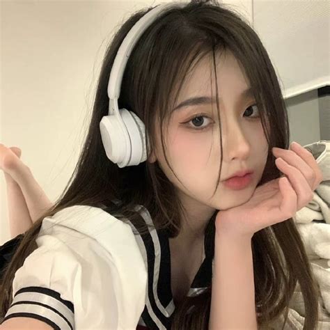 ~chiya~ 2k23 Orang Cantik Gadis Cantik Korea Gadis Indie