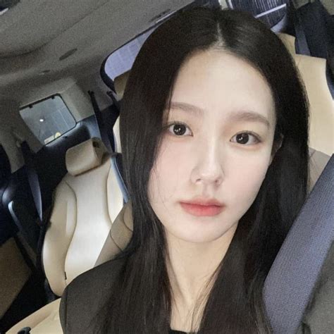 Gi Dle Cho Miyeon On Instagram 211021 Miyeon Universe Update • • • • • Cr • Gidle