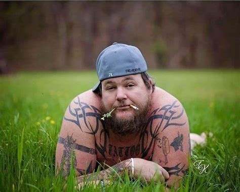 Mind Boggling Redneck Glamour Shots