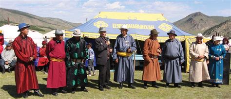 Ахан дүүсийн уулзалт өдөрлөг