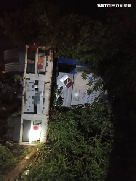 國道1號民雄段不平靜！凌晨接連2車禍 上班時間一度塞爆 社會 三立新聞網 Setncom