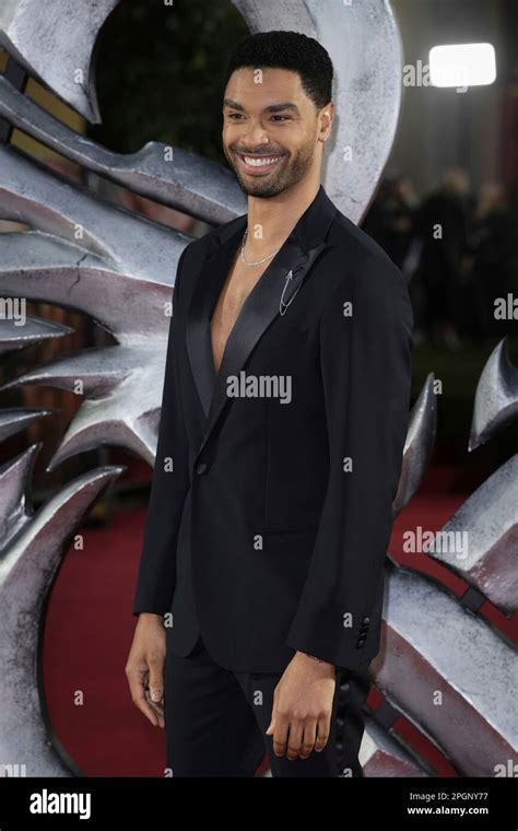 Rege Jean Page Poses For Photographers Upon Arrival At The Uk Premiere Of The Film Dungeons And