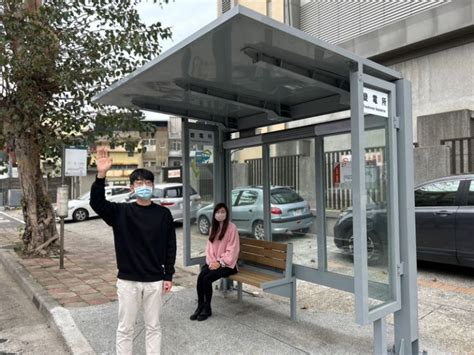 竹市府完成10座候車亭增設！ 高市長：預計再新建20座、提升市民候車環境品質 蕃新聞