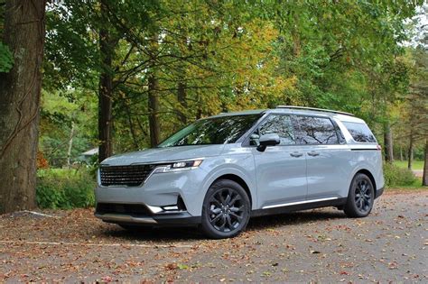 카니발 세라믹 실버 출고는 진짜 혁신임 자동차 에펨코리아