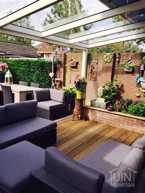 Een Overdekt Terras Met Een Gumax Terrasoverkapping Aan Huis Veranda In Mat Crème Met Een