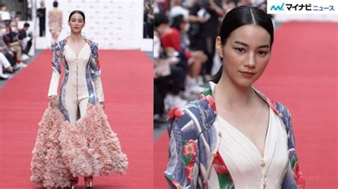 のんセクシーな着こなしで魅了驚きの上半身裸スタイルにファン悶絶 │ トリビアンテナ 5chまとめアンテナ速報