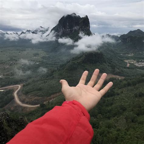 ခြေထောက်နှစ်ဖက် Backpackers Notes ကျောပိုးအိတ်ခရီးသည်