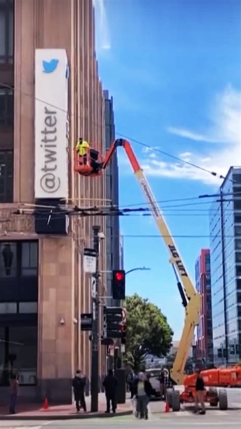 [이 시각 세계] X로 상징 바꾼 머스크 트위터에 금융기능 추가 다음 루프