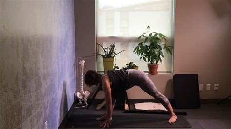 Twisting And Core Yoga For Backs