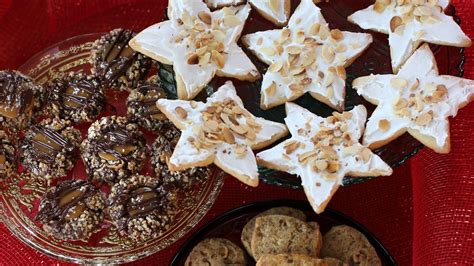 Thousands Of Cookies Await Buyers At Detroit Area Cookie Walks