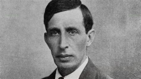 [french English] Can Someone Summarize Whats Said In This Video R Translator