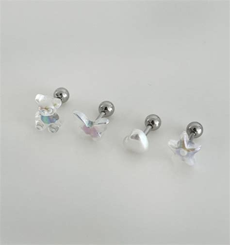 당일출고4종류자체제작2개드려요 피어씽 피어싱 써지컬 하트 곰돌이 테디베어 별 나비 오로라 귀걸이