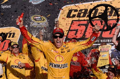 Watch Joey Logano S Gender Reveal Burnout Video