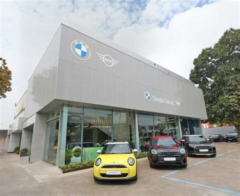 Bmw Group India Expands Rajasthan Footprint Iconic Mini Debuts In Jodhpur Autoguideindia