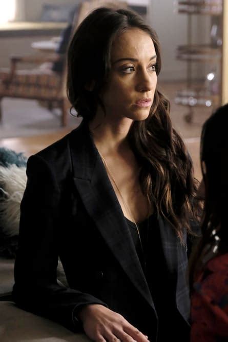 Julia Talks To Margo The Magicians Season 4 Episode 11 Tv Fanatic