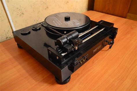 Проигрыватель винила Pioneer PL-L1 | Hi-Fi.ru