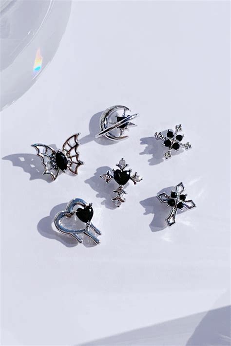 🖤[6개세트]🖤당발 키치 블랙 별 하트 거미 십자가 블랙 나이트 컬렉션 큐빅 세트 피어싱 에이블리