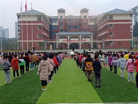 垫江县澄溪小学教育集团天台小学校举行2021年秋期消防疏散应急演练
