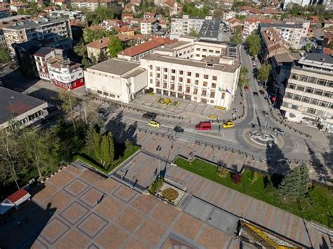 Откриха ферма за криптовалута в мазето на общината в Горна Оряховица