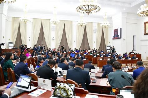 126 гишүүнтэй шинэ парламентын намрын анхны ээлжит чуулган нээлтээ хийлээ МОНГОЛ ТВ