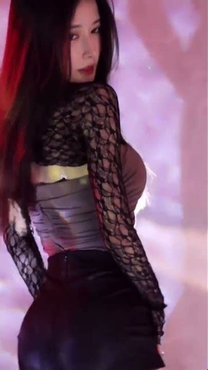 제로투 추는 섹시한 여자 Shorts Youtube