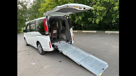 Авто для перевозки инвалидов колясочников с аппарелью в Москве Honda Stepwgn за 2 100 000 р