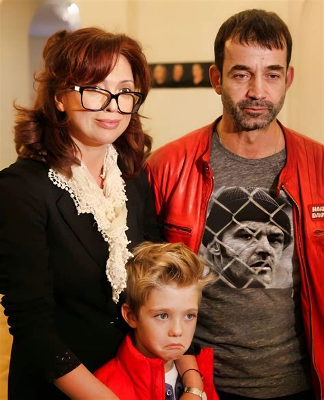 Abrozzi «ОТПРАВЛЮ В МОНАСТЫРЬ… 😞 Дмитрий Певцов шокировал признанием о судьбе 17 летнего сына