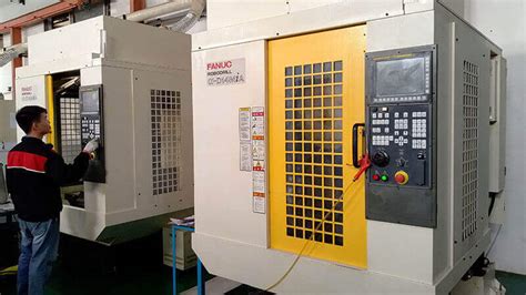 Fanuc CNC Machines Injection Molds Making China UPMOLD