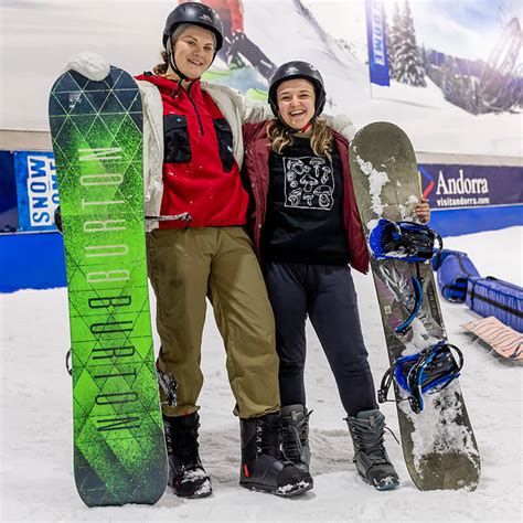 Learn To Snowboard Beginner Lessons Snowdome