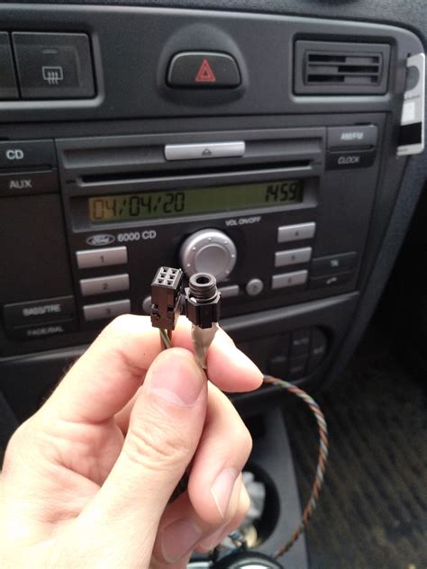 Aux… — Ford Fusion, 1,4 л, 2007 года | автозвук | DRIVE2