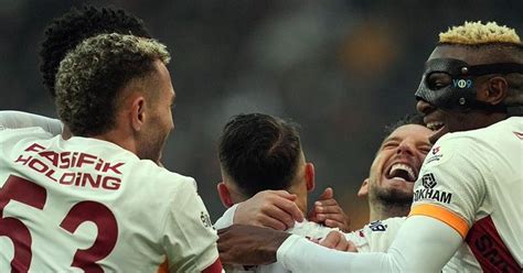 Галатасарай відкрив рахунок у матчі проти Динамо ВІДЕО