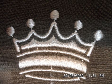 Gold Crown Embroidery Design 4 Sizes Instantly Download Etsy